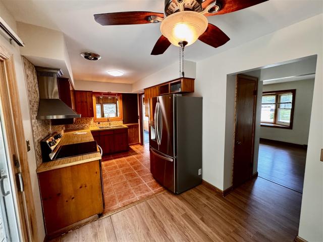 19105 Glendale Circle