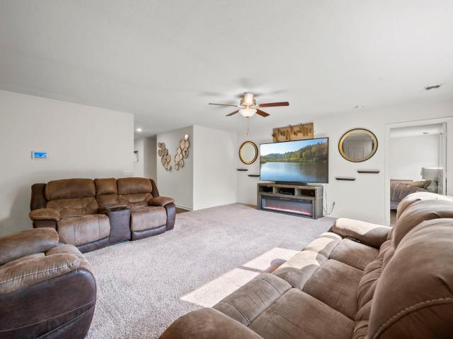 19106 Engle Wood Drive