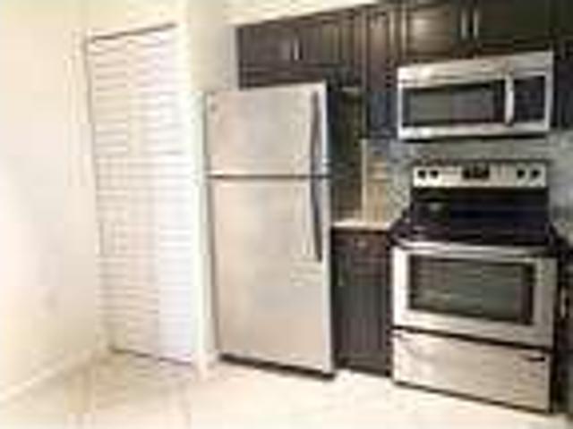 19108 Glenmoor Dr, West Palm Beach, FL 33409
