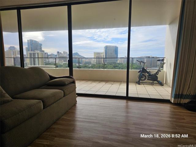 1910 Ala Moana Blvd, Unit 14C, Honolulu, HI 96815 | MLS #202604