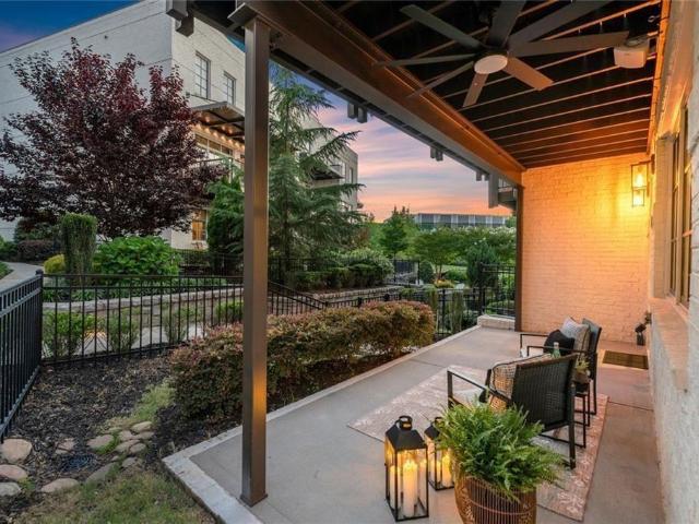 1910 Bay Line Lane NW