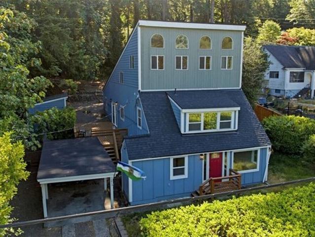 1910 Corbet Dr NW, Bremerton, WA 98312