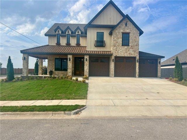 1910 Crump St, Pea Ridge, AR 72751