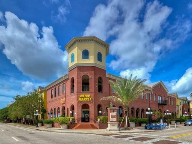 1910 E Palm Ave Apt 10303, Tampa, FL 33605