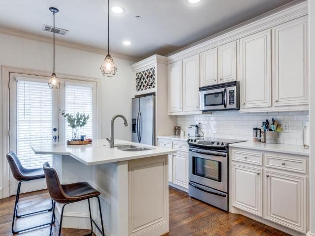 1910 Hope St, Unit 12, Dallas, TX 75206 | MLS #21188 | Compass