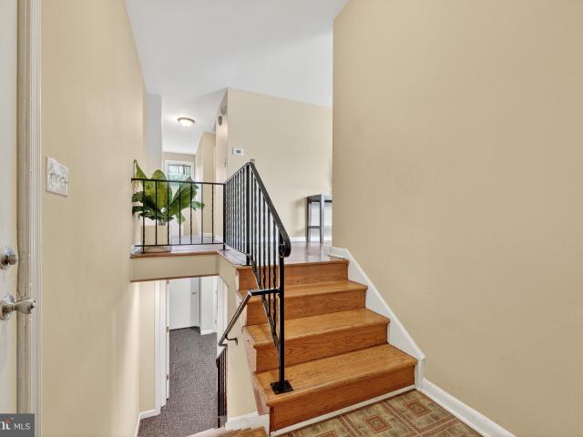 1910 Kent Village Dr, Hyattsville, MD 20785 | MLS #MDPG2185