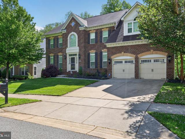 1910 Lake Forest Drive