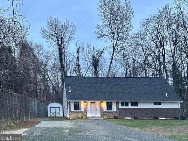 1910 River Rd, Burlington, NJ 08016