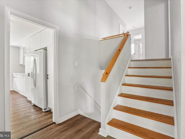 1910 Stone Ridge Lane