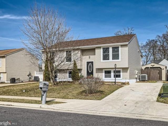 1910 Sue Creek Dr, Essex, MD 21221