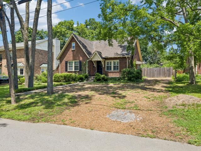 1910 Sweetbriar Ave