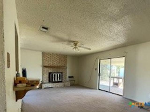 1910 Shoemaker Drive