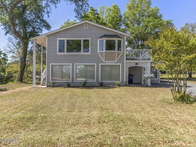 1910 Sneeden Dr, Wilmington, NC 28411