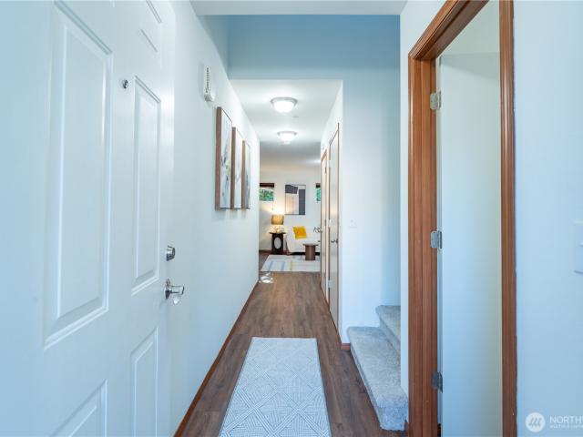 1910 th Avenue SE