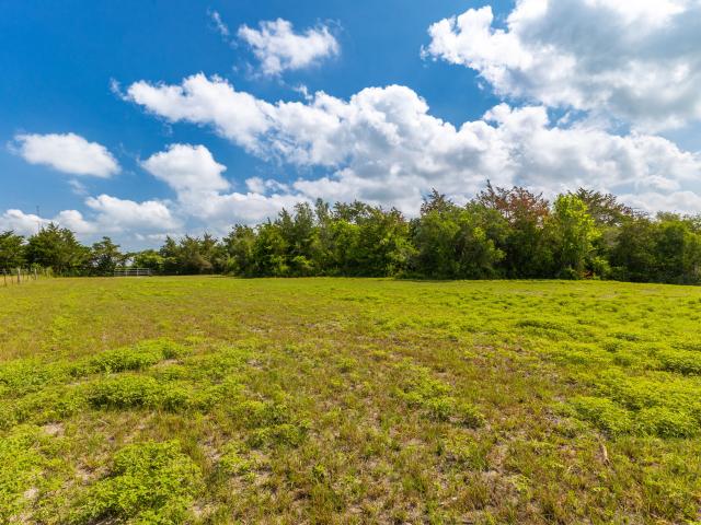 1910 tract #1. Baca Loop, Flatonia, TX 78941 | MLS #8044