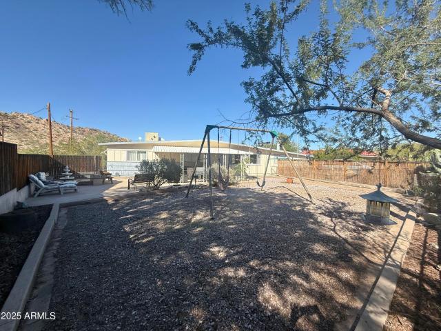 1910 w rocalla avenue
