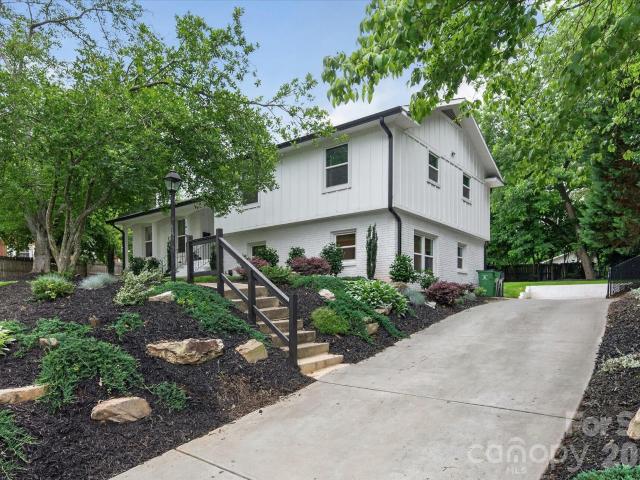 1910 Wensley Drive
