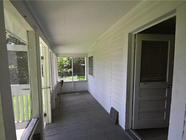19113 Sisters Road
