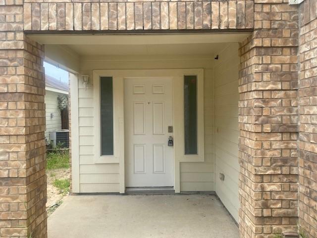 19110 Yellow Thrush Dr, Cypress, TX 77433 | MLS #24567 | Compass