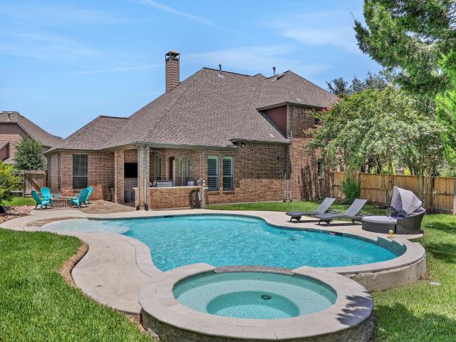 19111 Royal Cove Circle