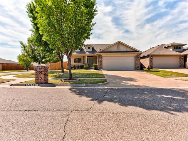 19112 Hecho Drive
