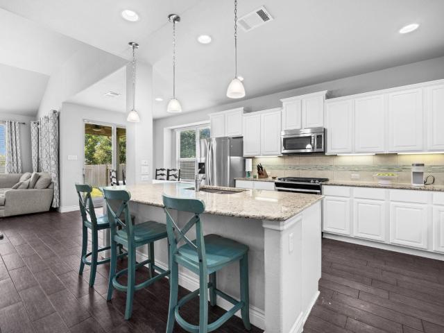19117 Melwas Way W