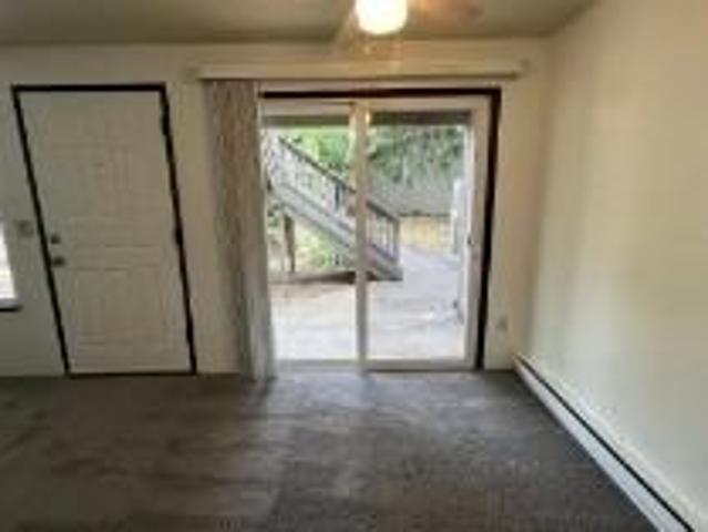 19115 Southeast Yamhill Street 1 Bedroom Apartment for Rent at 19115 Se Yamhill St, Gresham, OR 97233 Rockwood