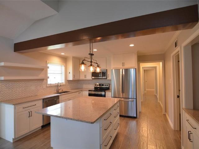 19118 Challe Circle W