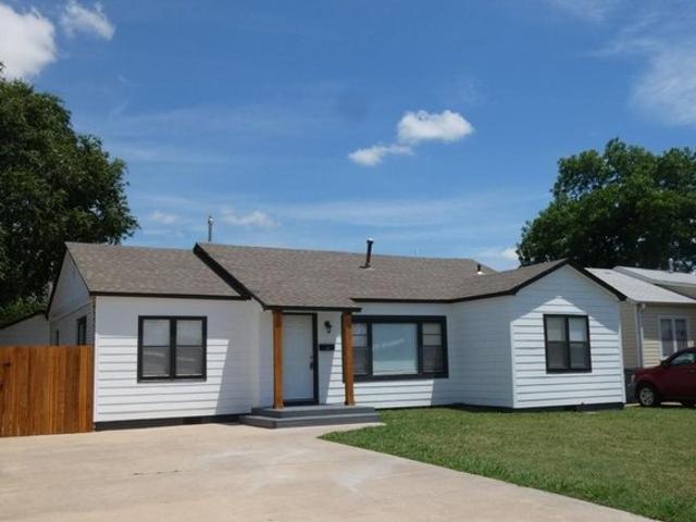 1911 NW Columbia Ave, Lawton, OK 73507