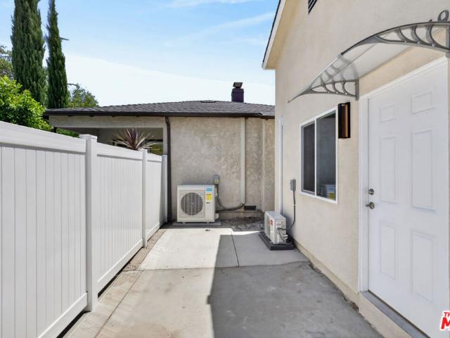 1911 N Manning Street