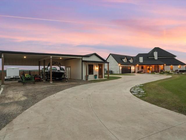 1911 Ozro Rd, Venus, TX 76084 | MLS #21224 | Compass