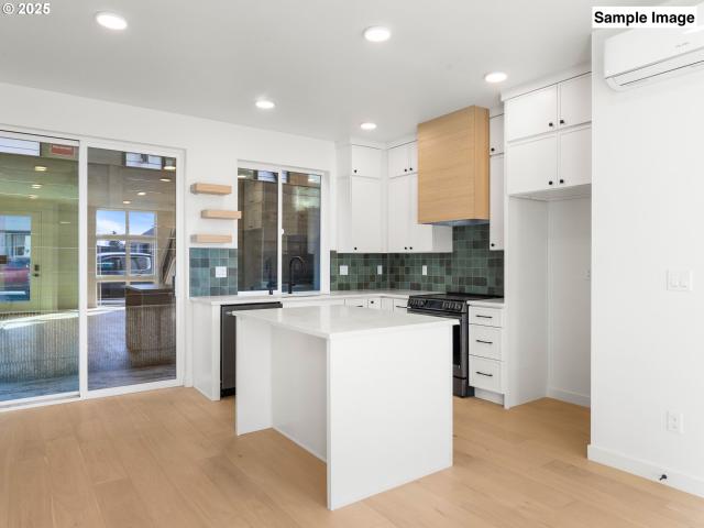 1911 Broadway ST # 1