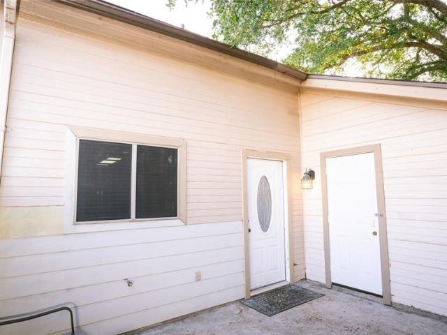 1911 Country Village Boulevard A