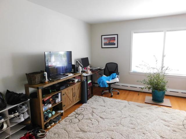 1911 Dewes Street # 1911