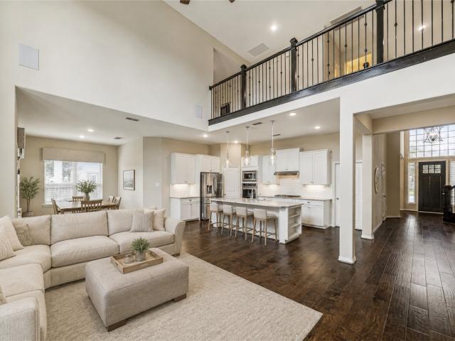 1911 donna temple court