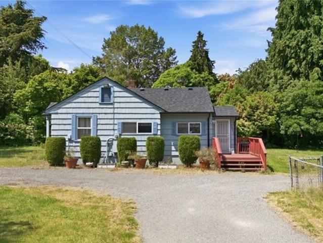 1911 E 72nd St, Tacoma, WA 98404