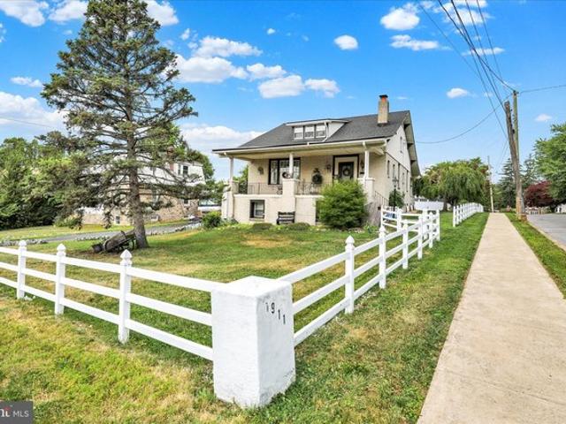 1911 Elizabeth Ave, Reading, PA 19605