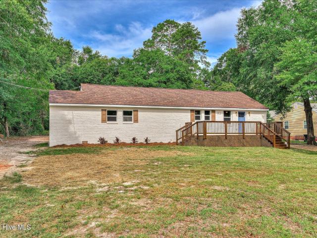 1911 Elizabeth Drive