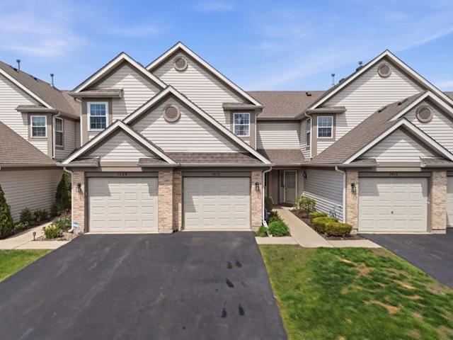 1911 Grove Ave, Schaumburg, IL 60193