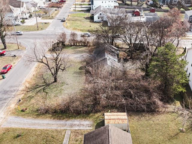 1911 Hutton Dr