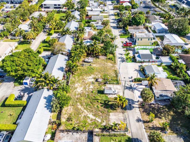 1911 Holman Dr, North Palm Beach, FL 33408 | MLS #R11154 | Compass