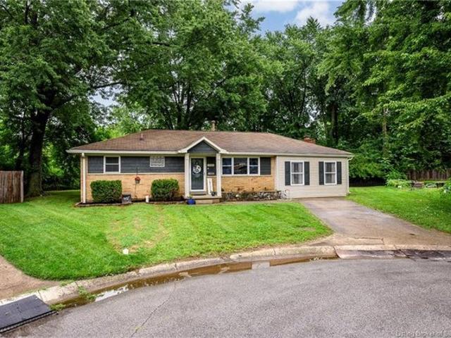 1911 Joy Ct, Jeffersonville, IN 47130