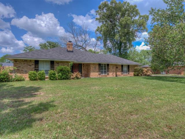 1911 Landau Ln, Bossier City, LA 71111 | MLS #21236