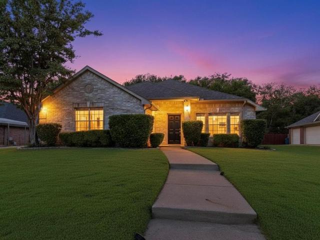1911 Random Oaks Drive