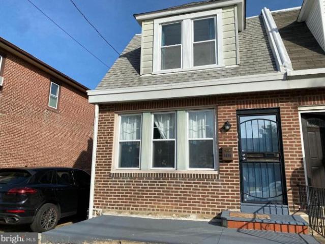 1911 Rhawn St, Philadelphia, PA 19111