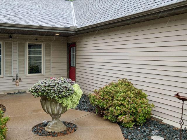 1911 Stone Creek