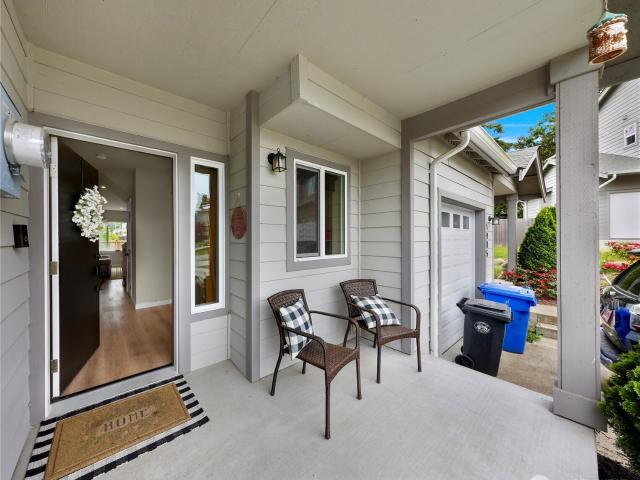 1911 SW Cooper Way