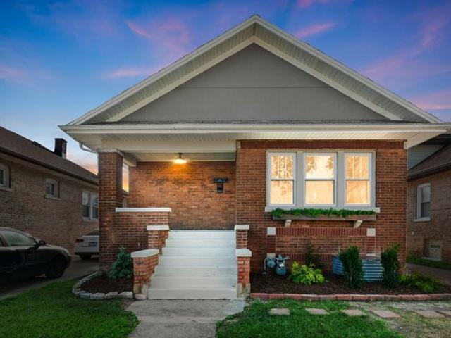 1911 S 11th Ave, Maywood, IL 60153