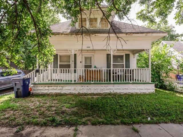 1911 S Saint Francis St, Wichita, KS 67211