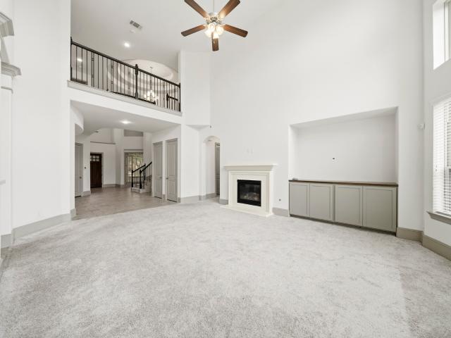 1911 Sapphire Pines Lane